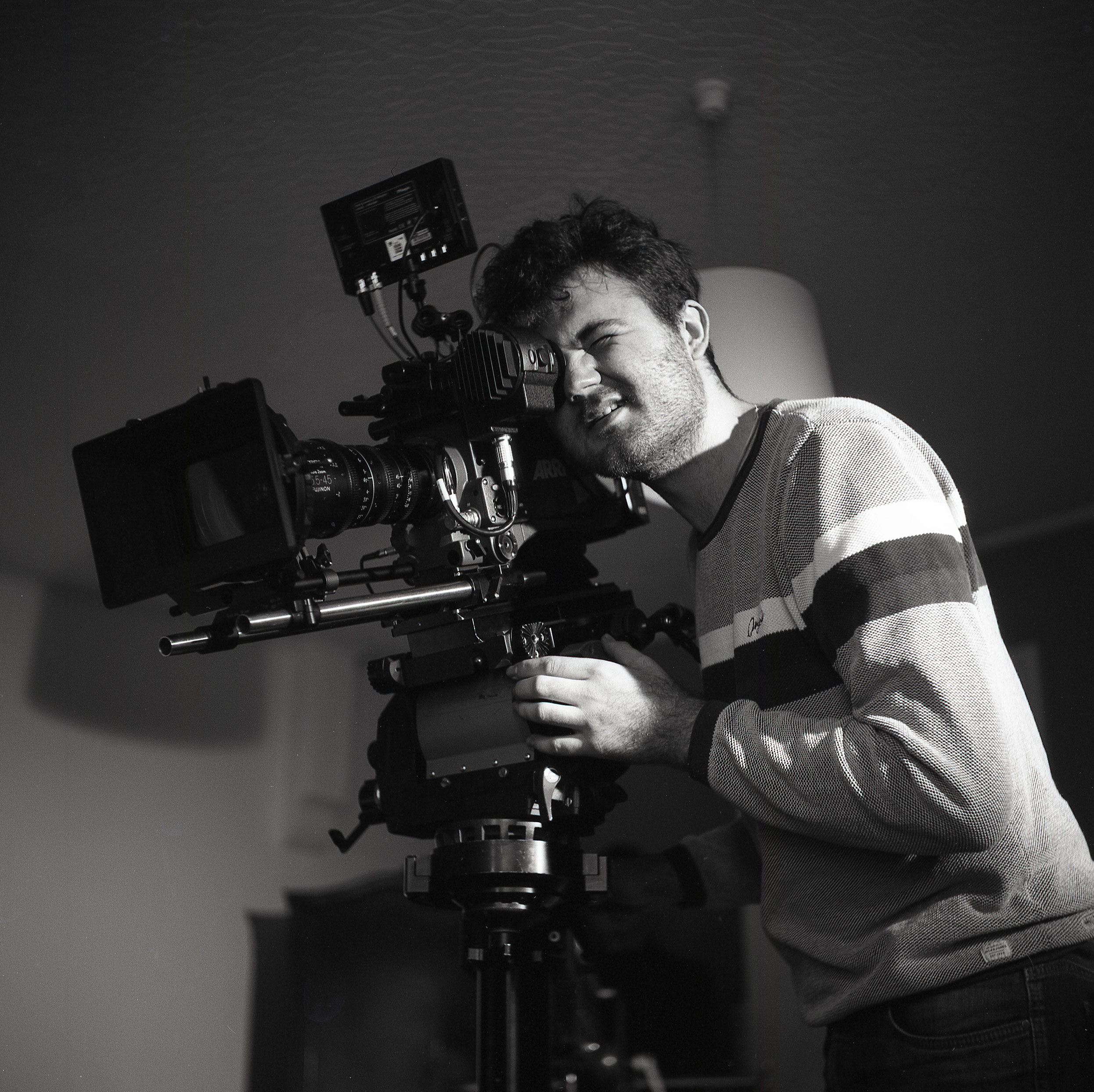 Jan Lukas Winter - Freelance Journalist, Cinematographer, Producer and Writer